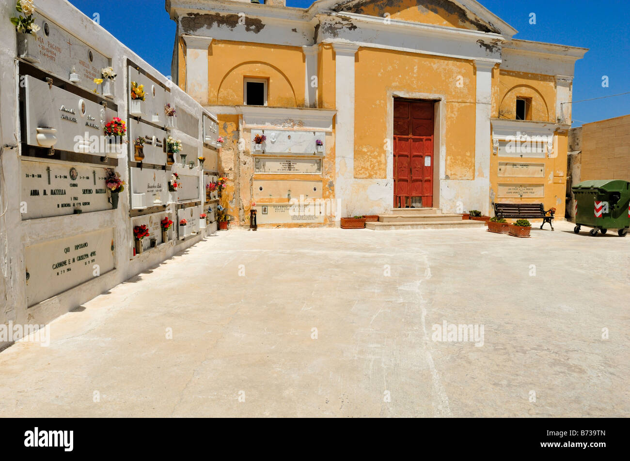A cemetery of the Ponza town, Ponza island, Lazio, Italy, Europe Stock ...