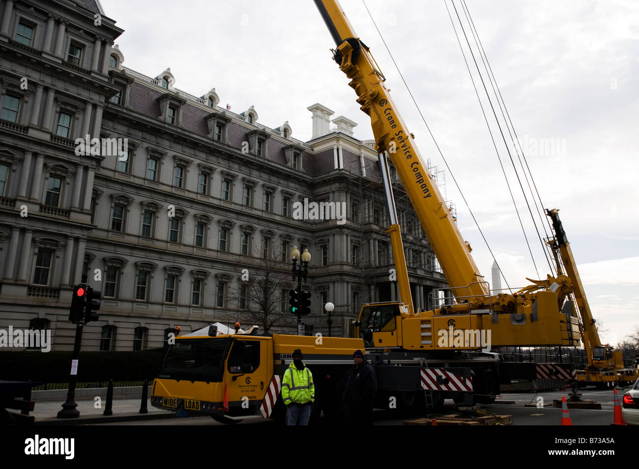 The offices of the federal president hi-res stock photography and ...