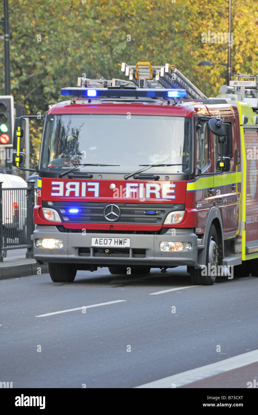 Fire engine emergency blue lights uk hi-res stock photography and ...