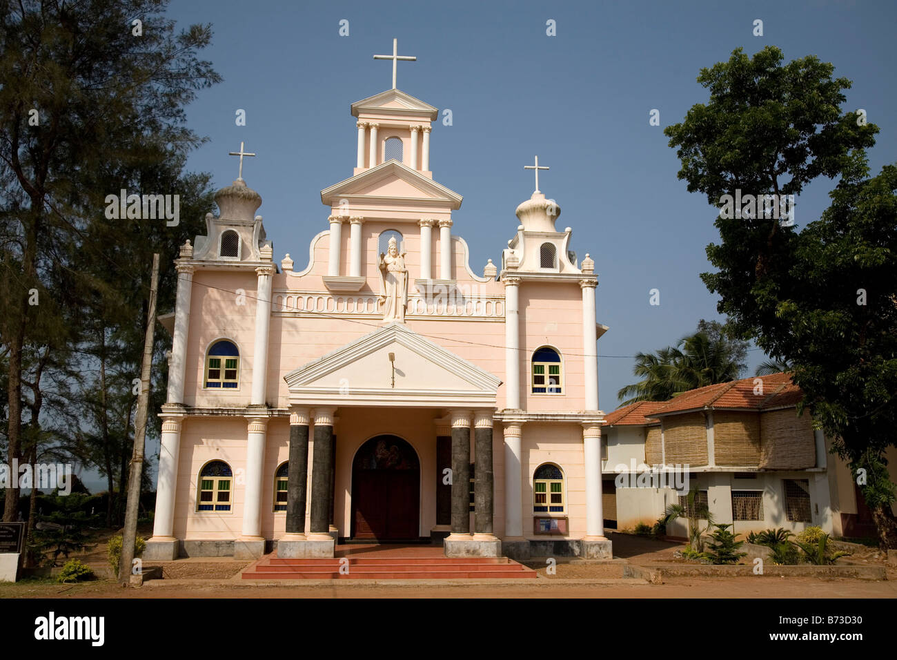 Tellicherry school hi-res stock photography and images - Alamy