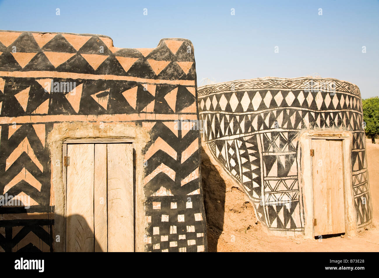 Painted mud buildings in Tiebele Stock Photo - Alamy