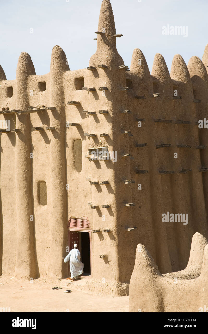 Historic Grand Mosque in Djenne Stock Photo - Alamy