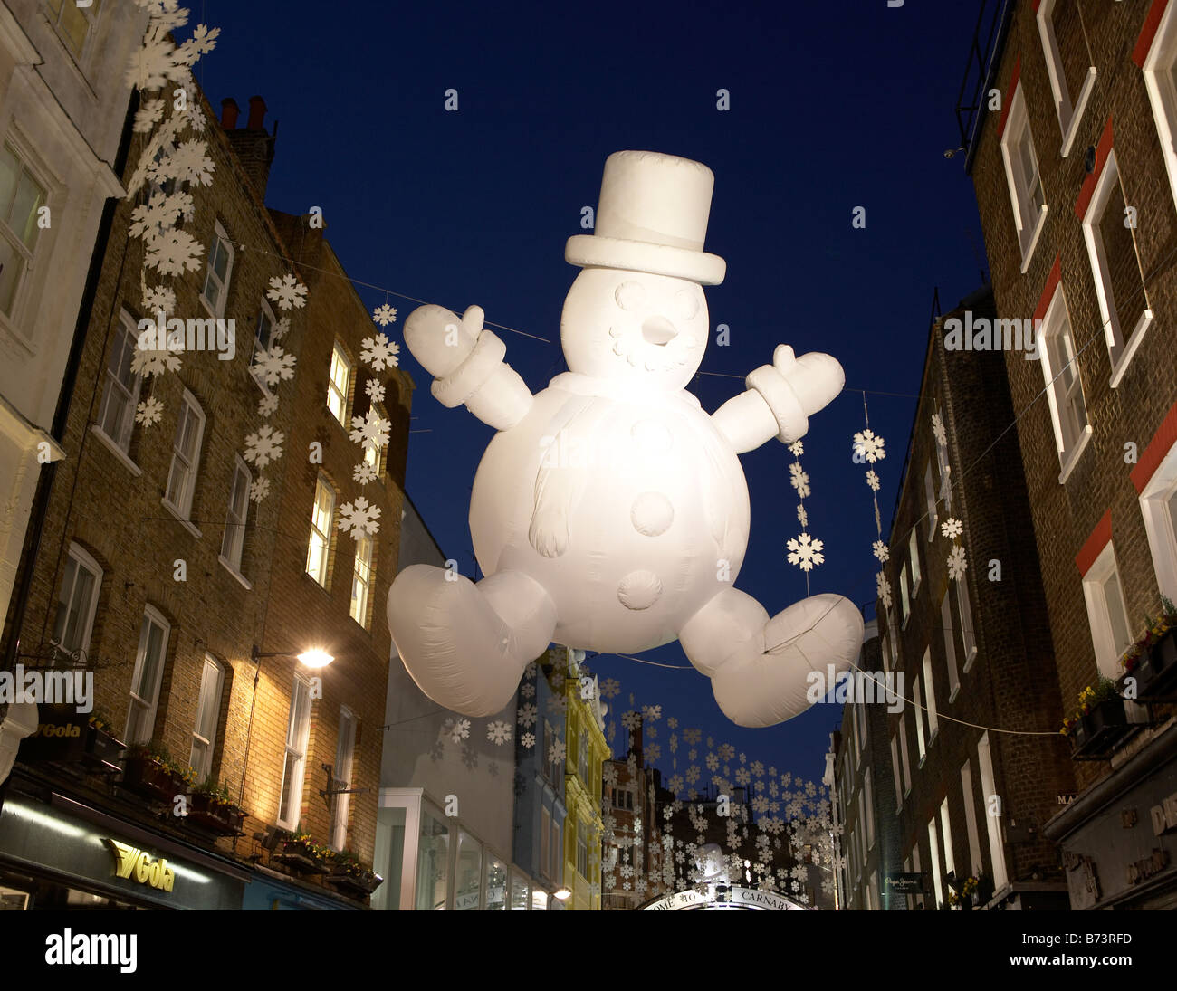 Giant Snowman In Carnaby Street London UK Europe Stock Photo - Alamy
