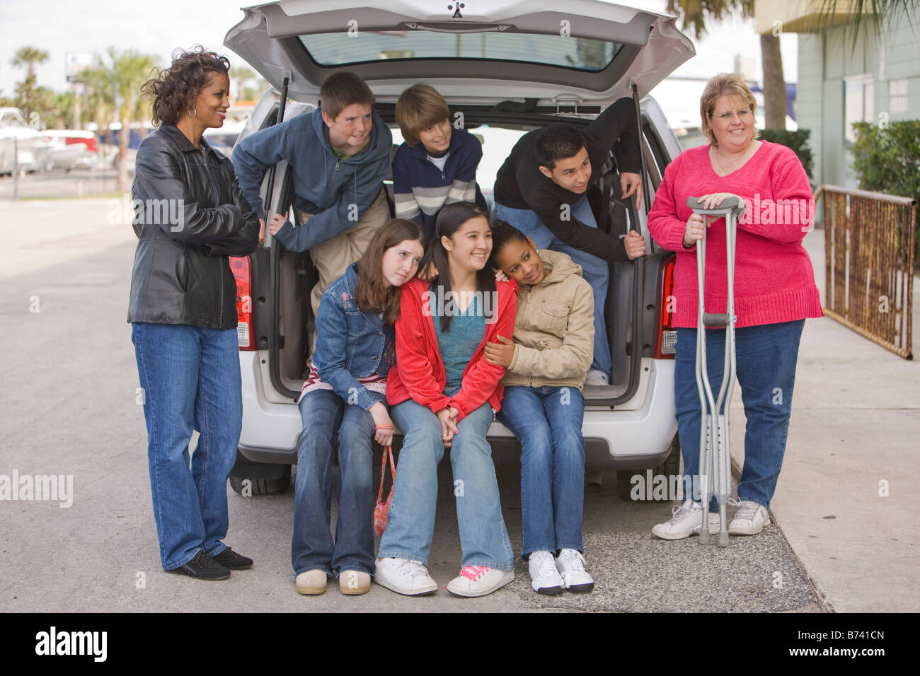 Multi ethnic teenagers car hi-res stock photography and images - Alamy