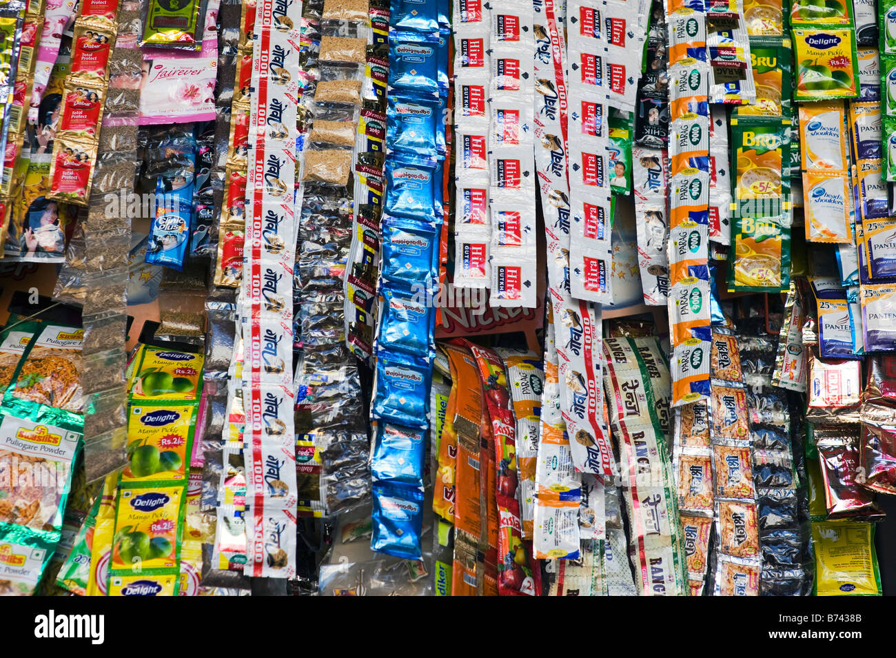 Single use packets hi-res stock photography and images - Alamy