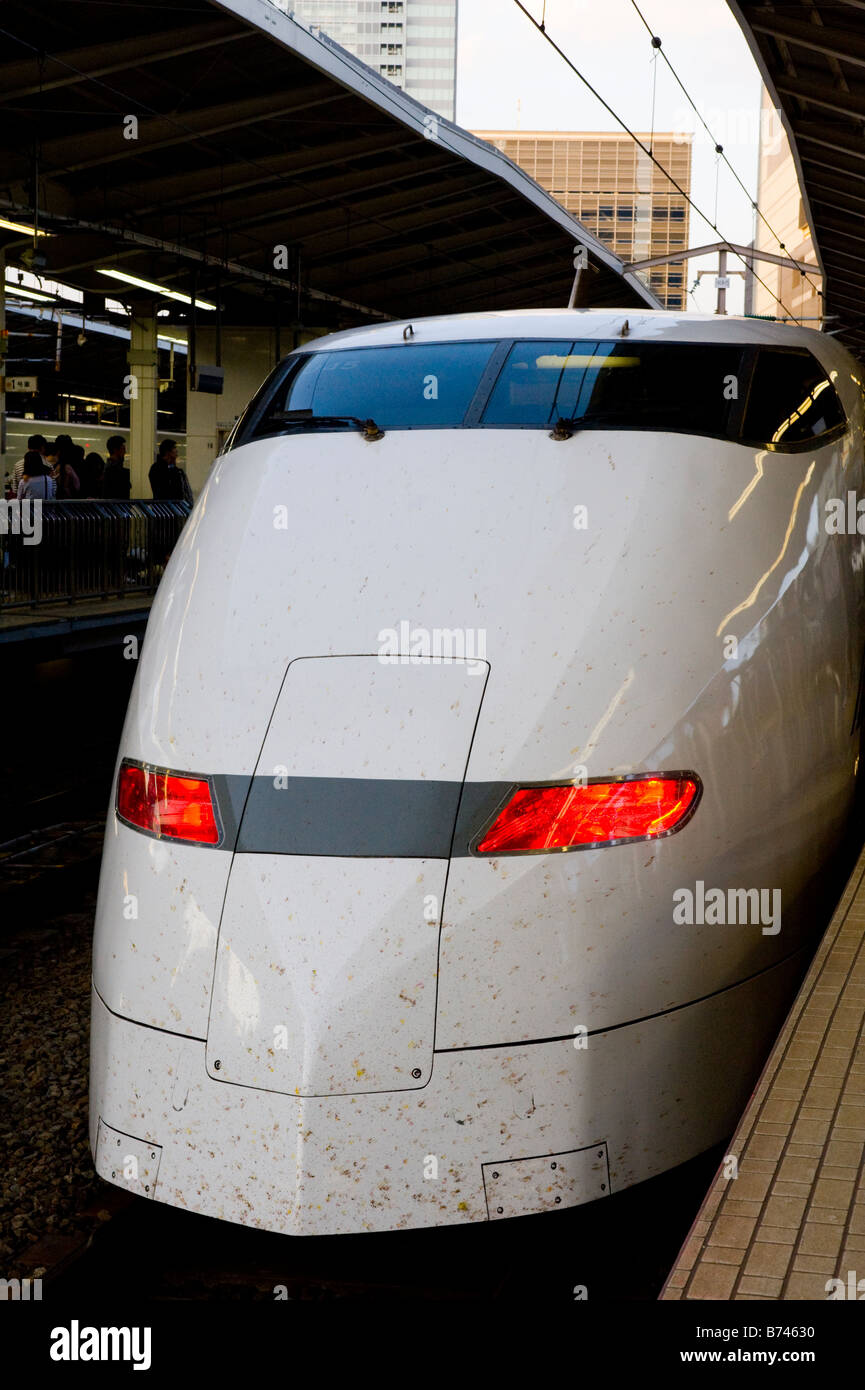 A 300 Series Shinkansen Train at Tokyo Station, Japan Stock Photo - Alamy