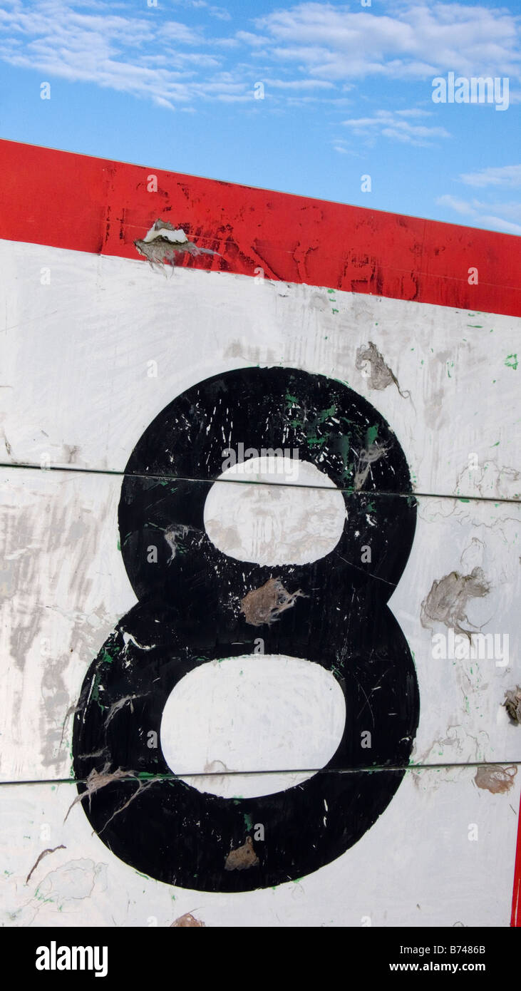 Eight sign hi-res stock photography and images - Alamy