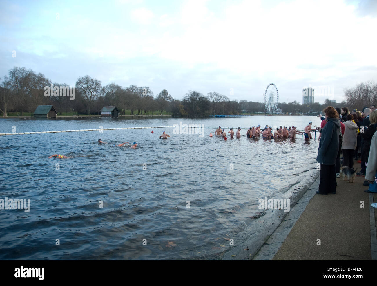 Peter pan hyde park hi-res stock photography and images - Alamy
