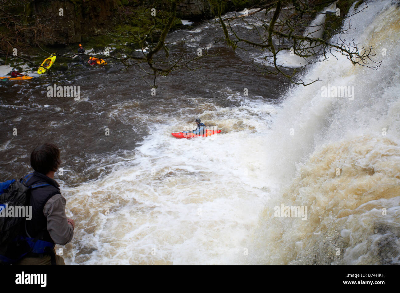 Vale of neath waterfall hi-res stock photography and images - Alamy