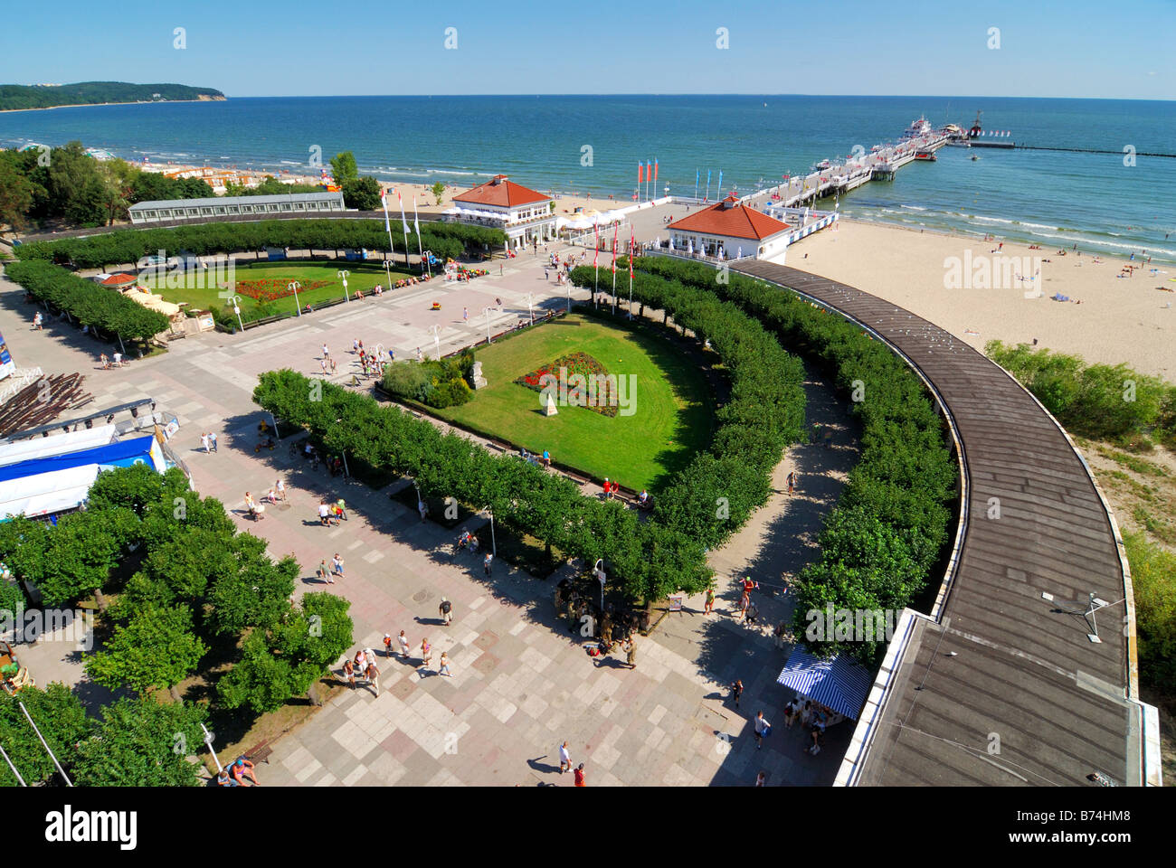 Sopot poland lighthouse pier molo hi-res stock photography and images ...