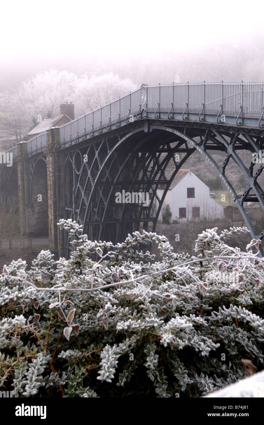 First iron bridge built hi-res stock photography and images - Alamy