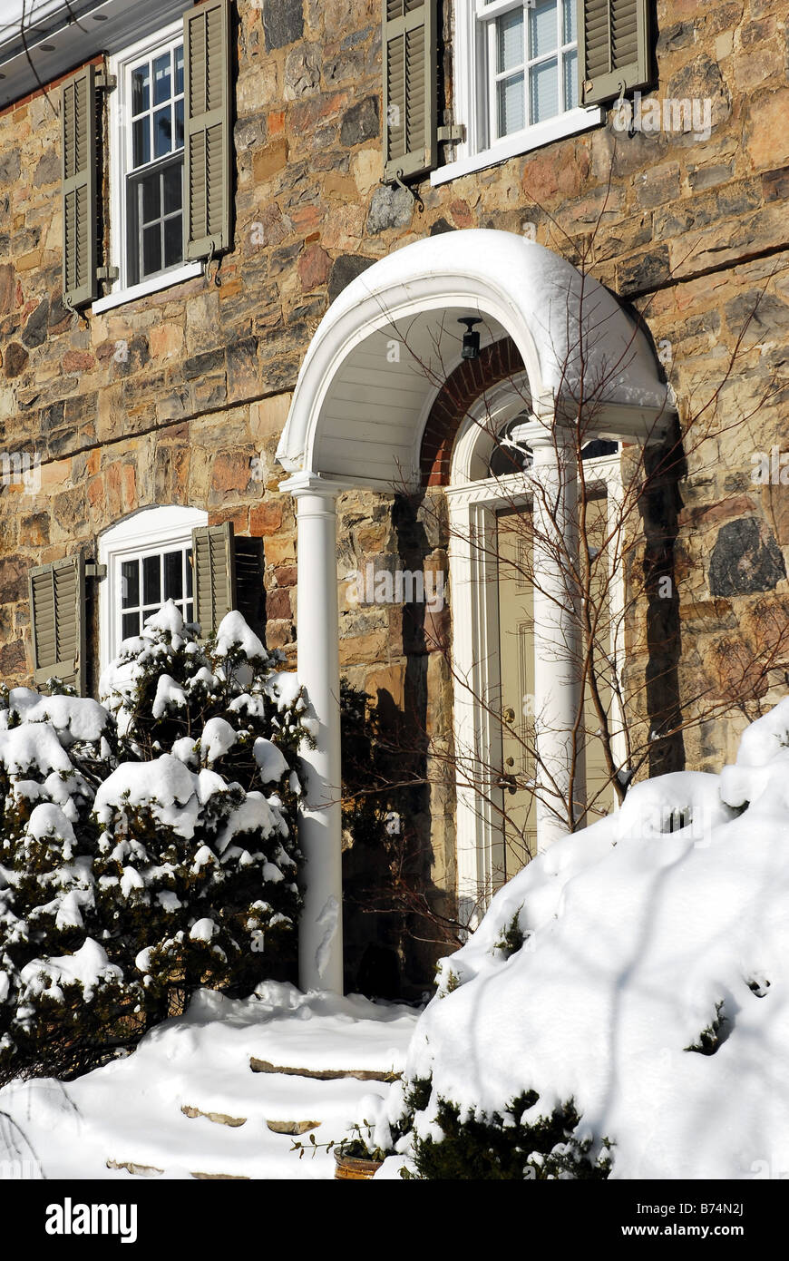 Old family house covered hi-res stock photography and images - Alamy