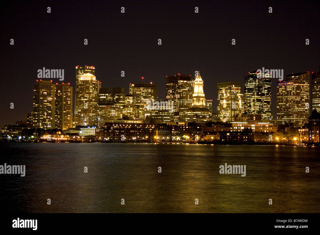 Harbor lights at night hi-res stock photography and images - Alamy