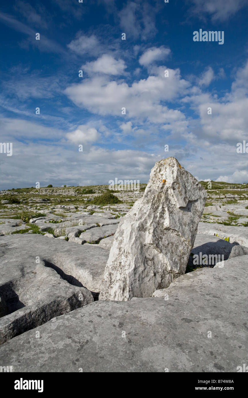 Stone outcropping hi-res stock photography and images - Alamy