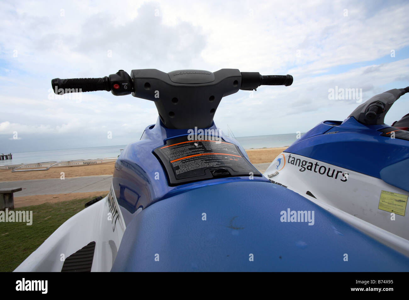 WIDE VIEW OF THE FRONT OF TWO JET SKIS ON A BEACH HORIZONTAL BDB11389 ...