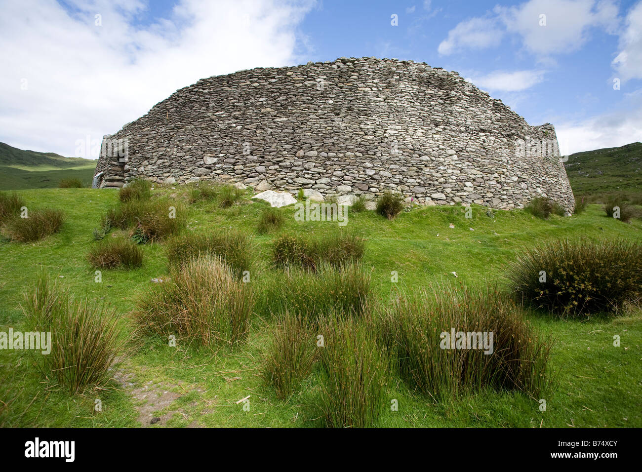prehistoric ring fort Stock Photo - Alamy