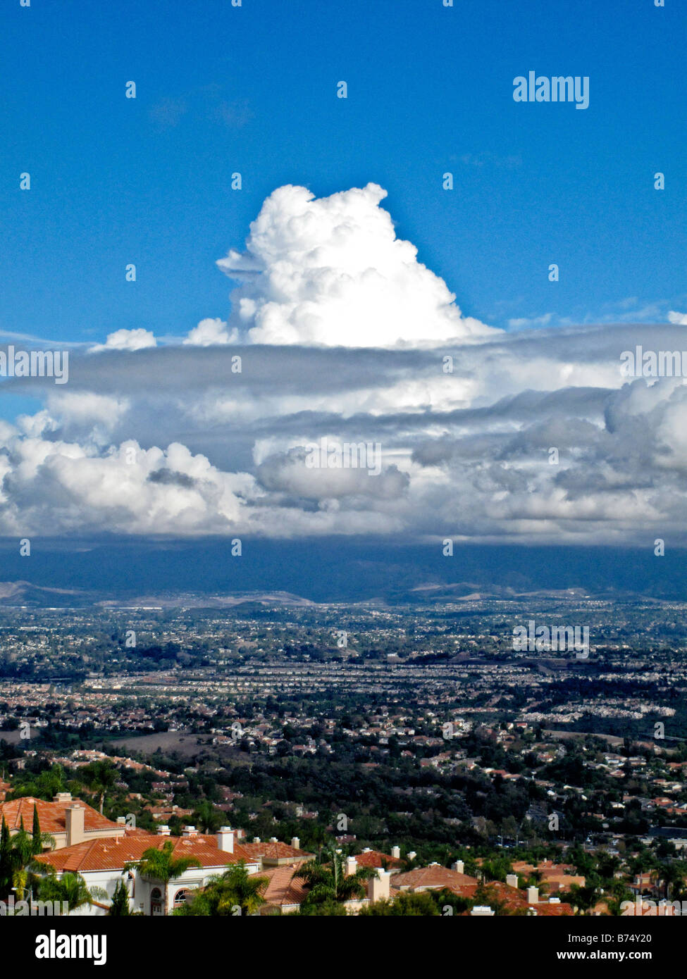 Cumulus castellanus hi-res stock photography and images - Alamy