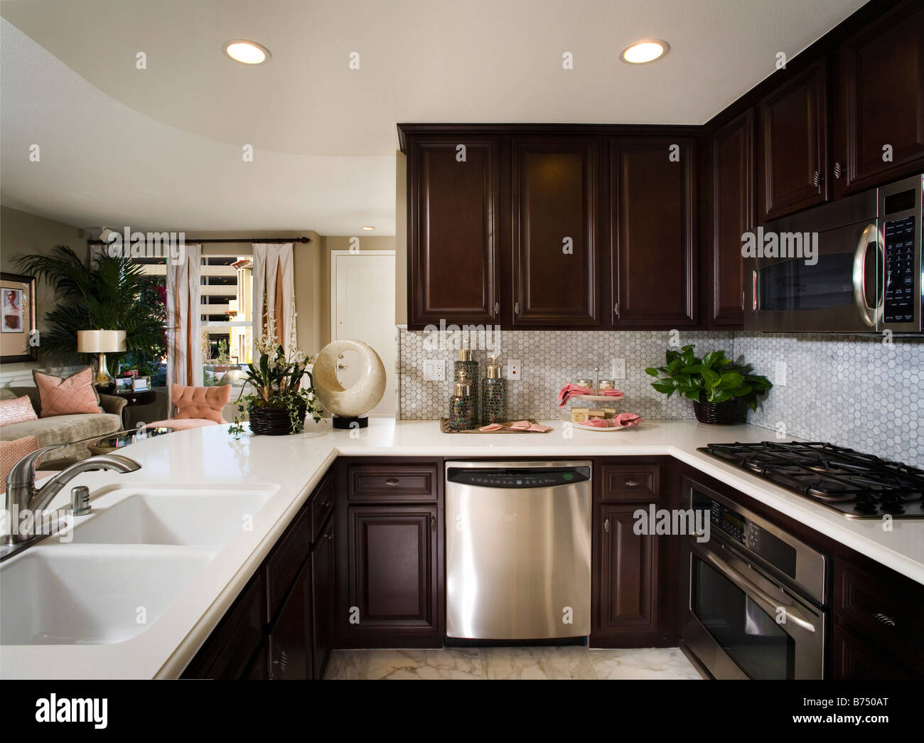 Sophisticated tile hi-res stock photography and images - Alamy