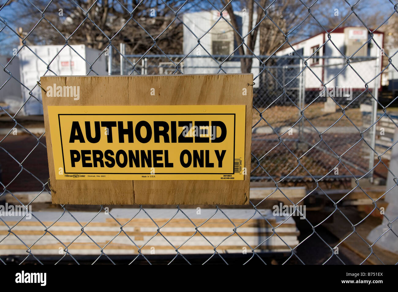 Construction site - "authorized personnel only" sign Stock Photo - Alamy