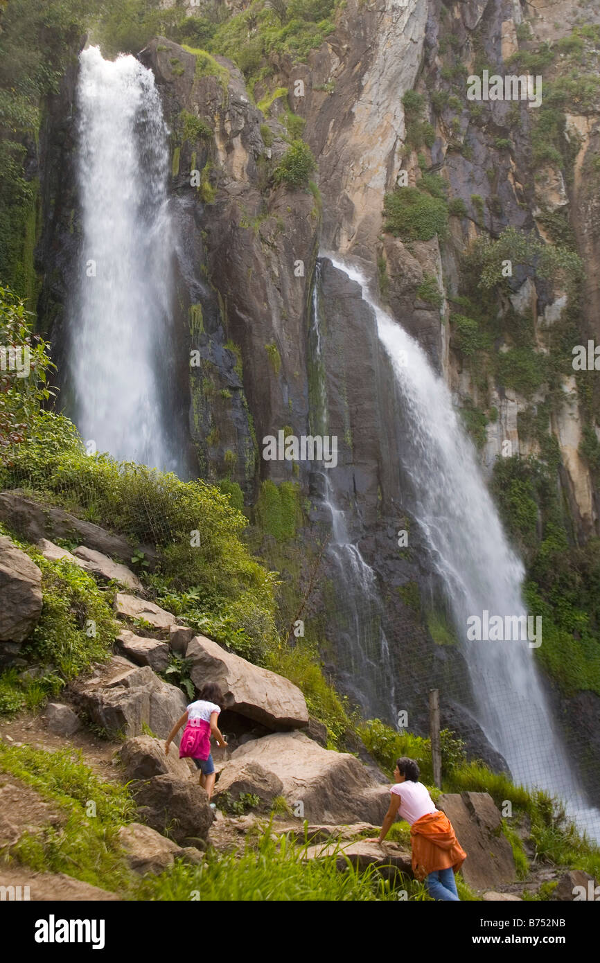 Cascada Salto de Quetzalapa Stock Photo - Alamy
