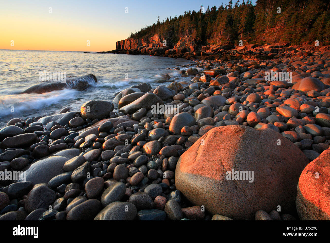 Sunrise, Otter Cliff, Acadia National Park, Maine, USA Stock Photo - Alamy