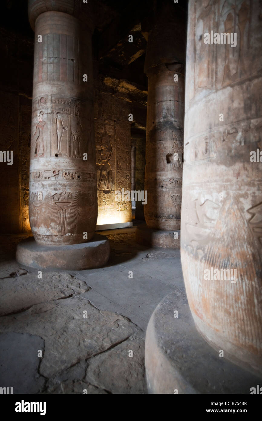 Hypostyle halls hi-res stock photography and images - Alamy