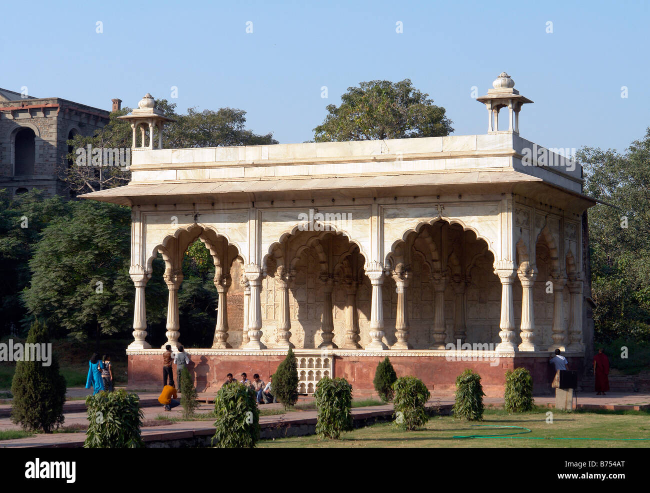 Red fort building hi-res stock photography and images - Alamy