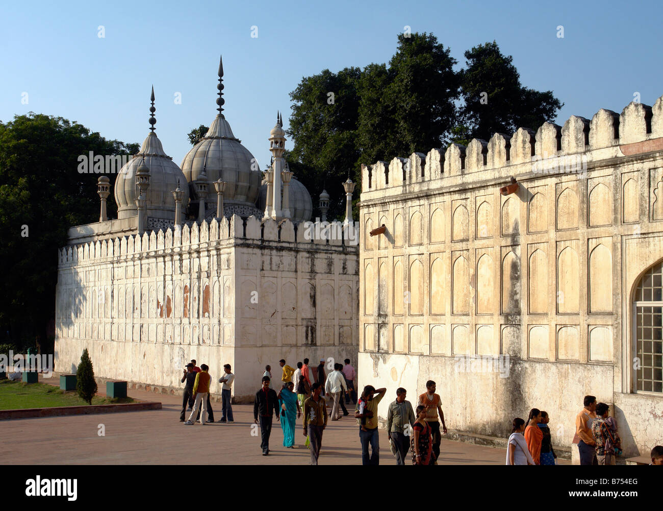 Moti masjid red fort hi-res stock photography and images - Alamy