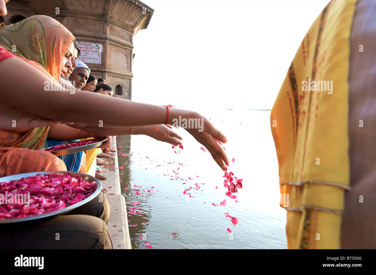 India Vrindavan a hindu ceremony at the holy river Yamuna Stock Photo ...