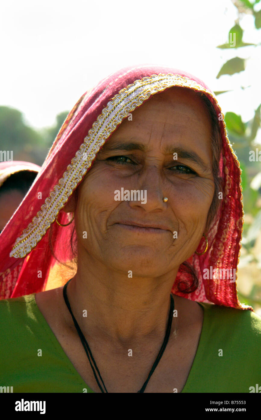 portrait of indian woman worker from the fields in traditional dress in ...