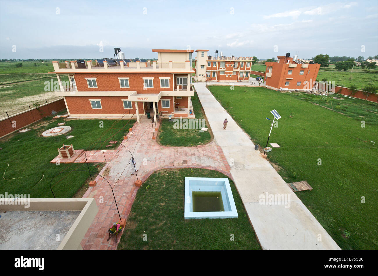 India Vrindavan the Ma Dham ashram for Widows of the Guild of Service ...