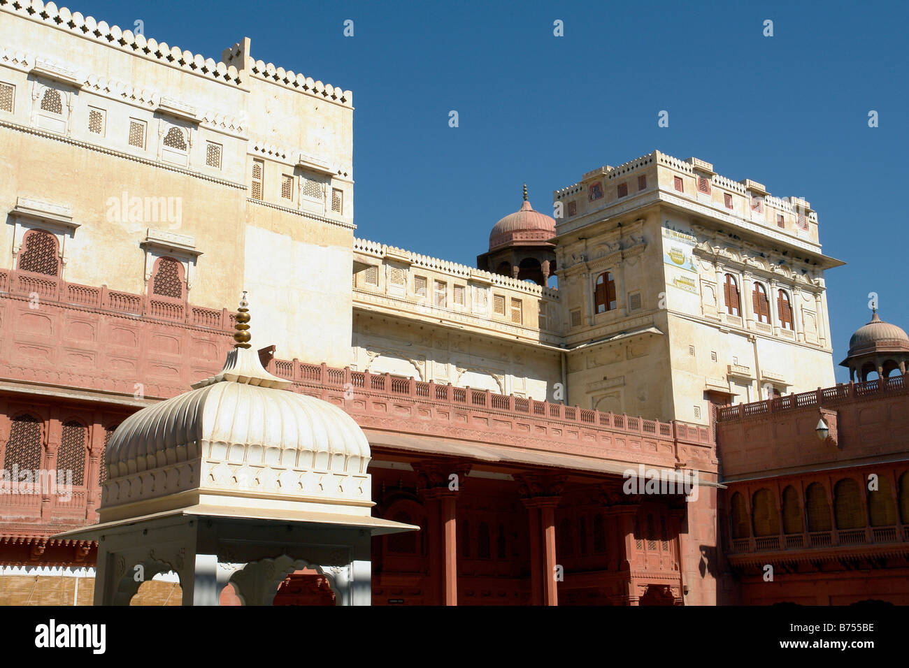 inside the junagarh red fort bikaner Stock Photo - Alamy
