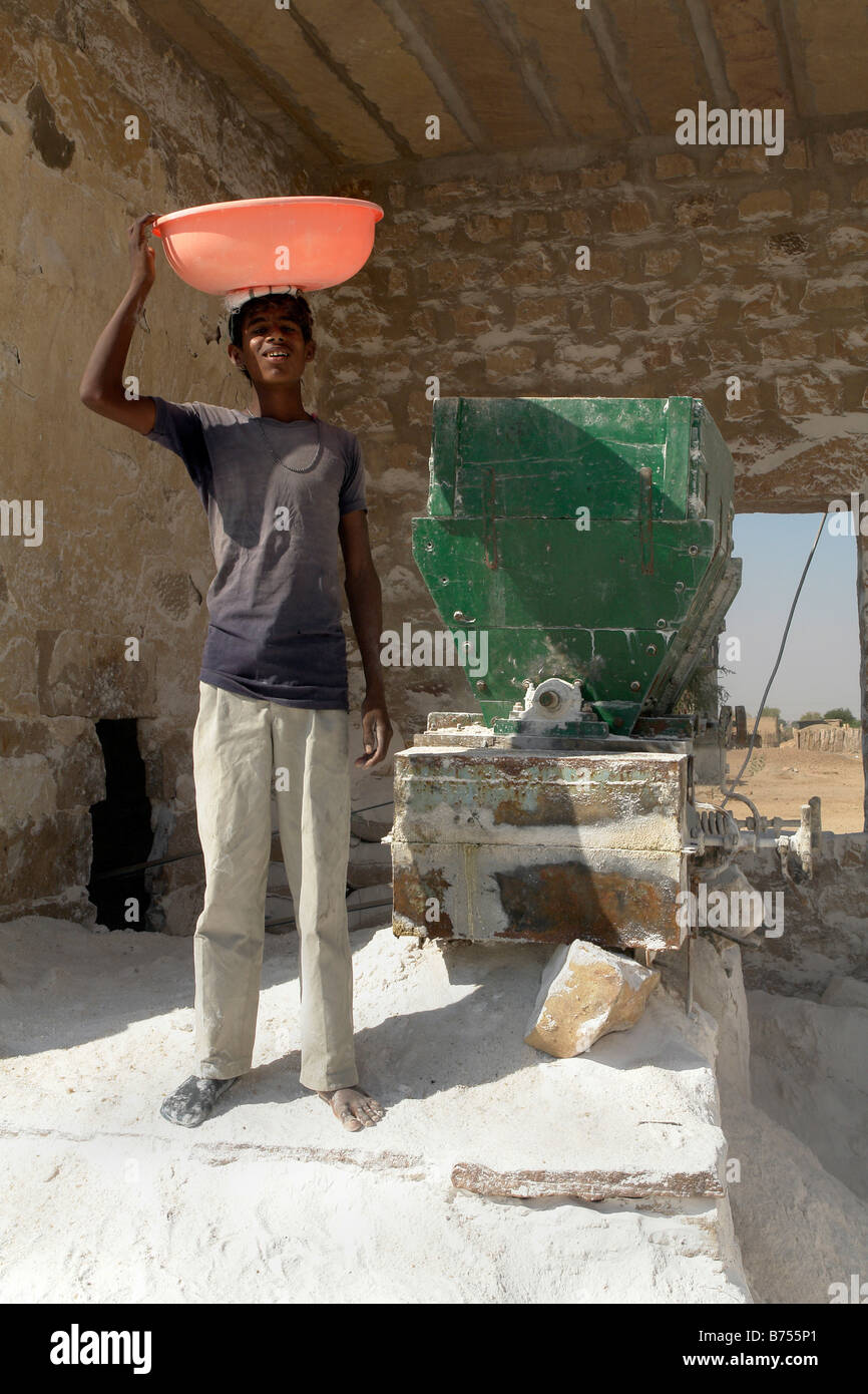 Indian rajasthan village salt hi-res stock photography and images - Alamy