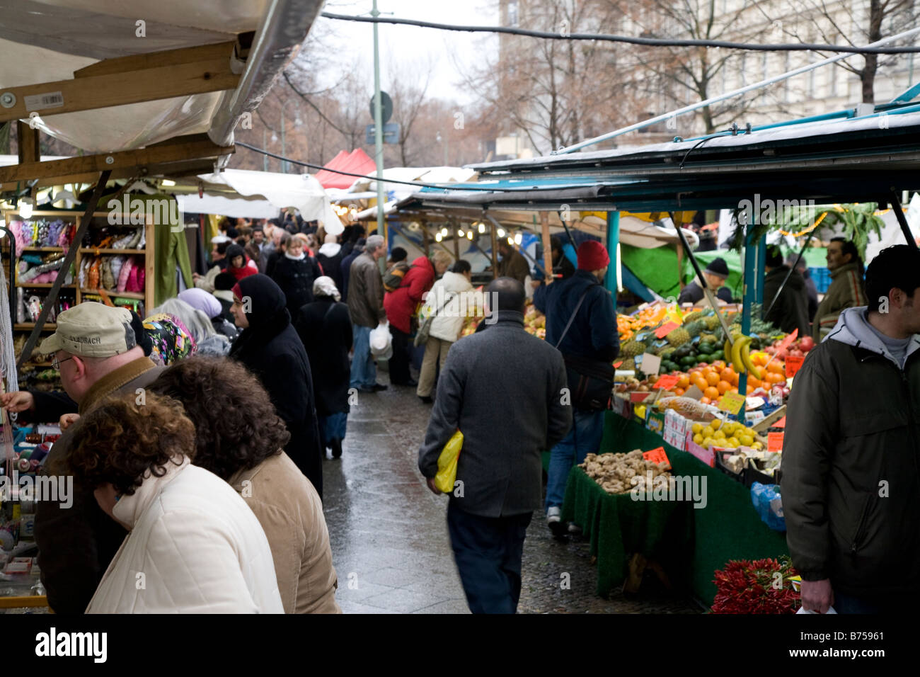 Turkish market stalls hi-res stock photography and images - Alamy