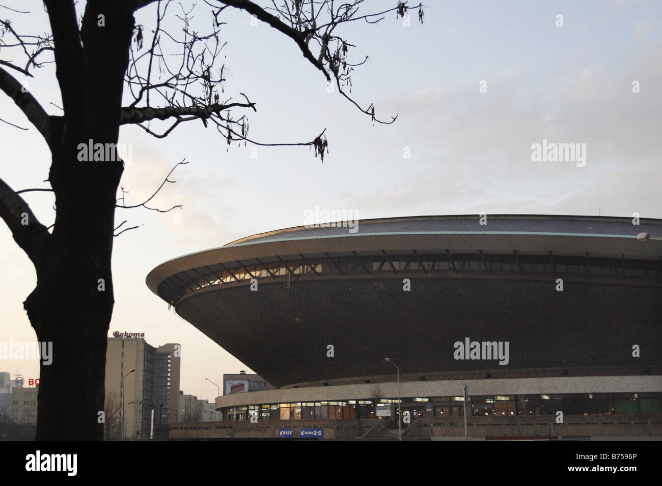 Architecture arena hi-res stock photography and images - Alamy