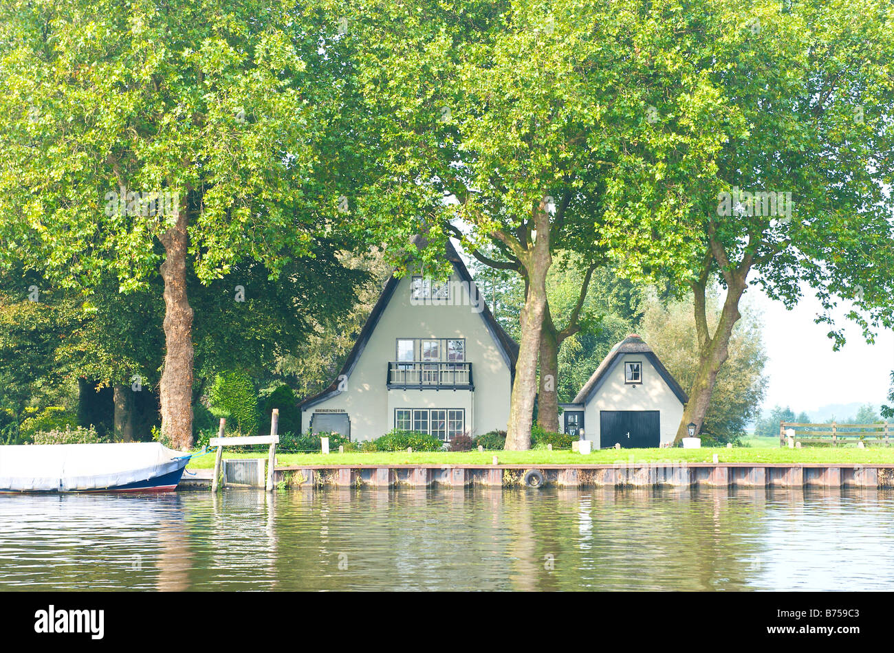 Vecht river house hi-res stock photography and images - Alamy