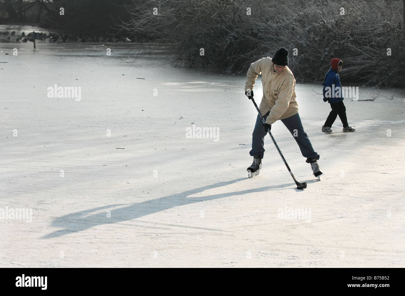Frozen Happy Families High Resolution Stock Photography and Images - Alamy