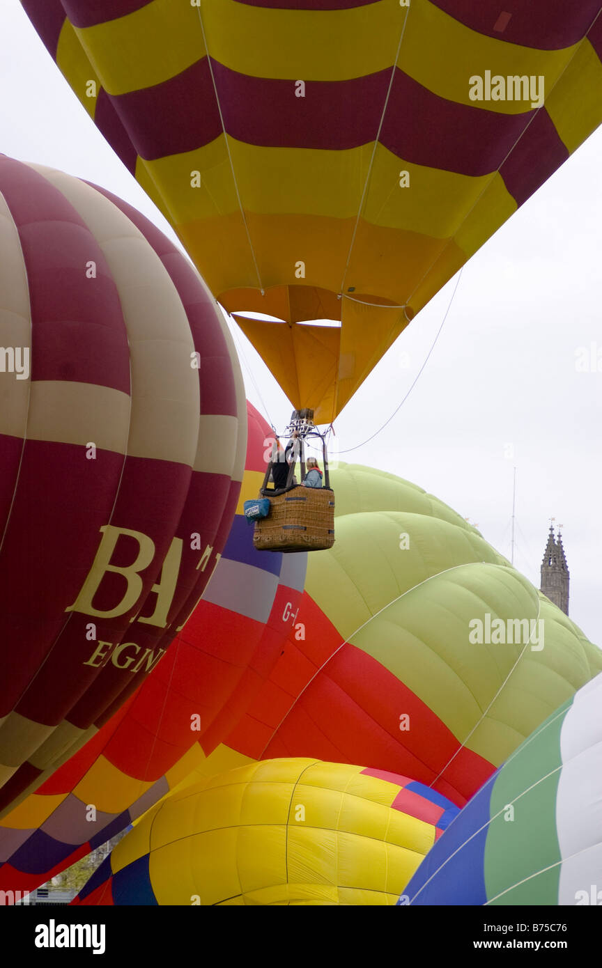 Taking off balloons hi-res stock photography and images - Alamy