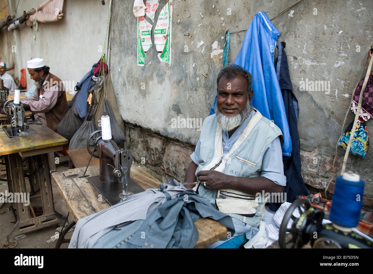 Tailors in Dhaka Bangladesh Stock Photo - Alamy