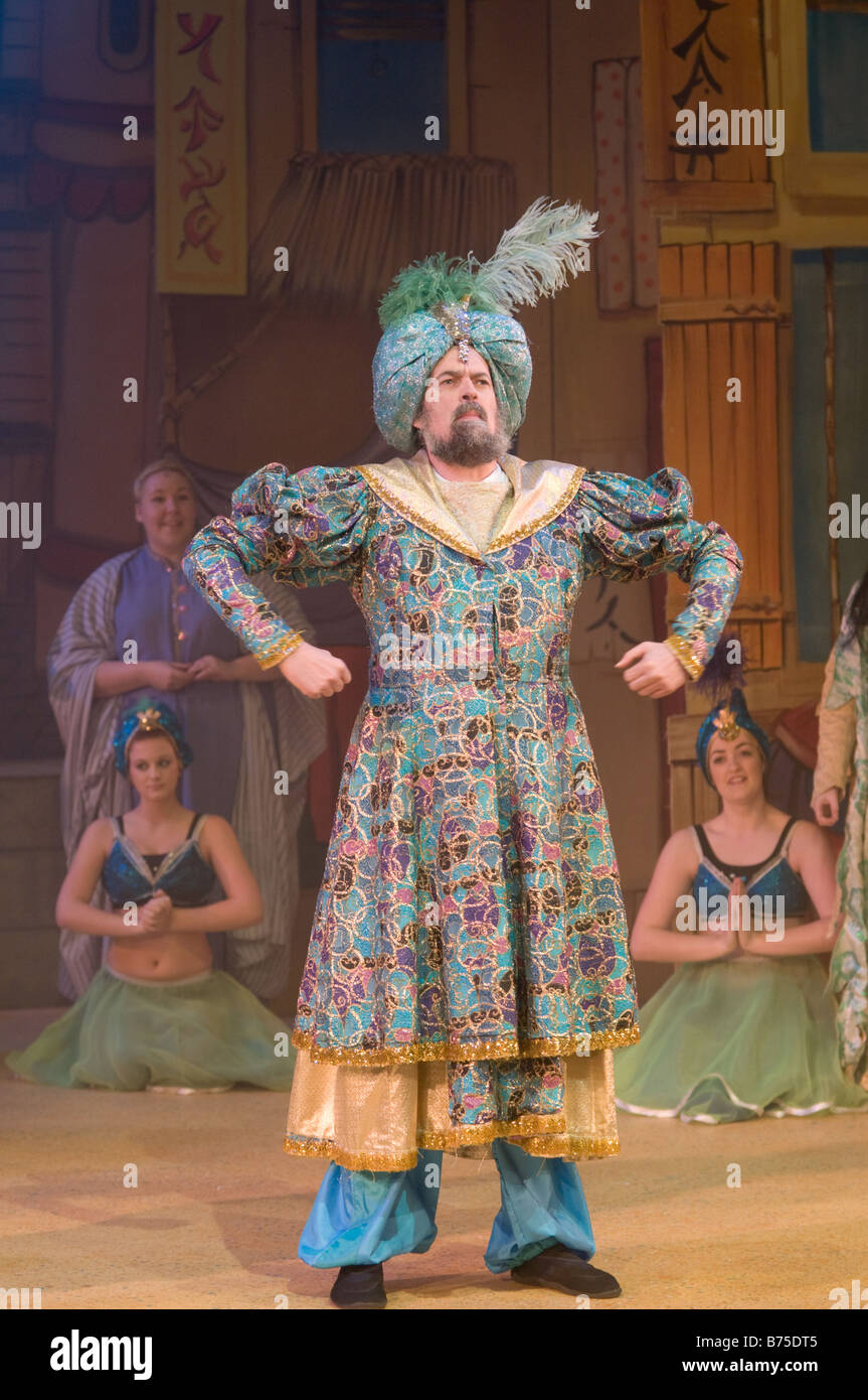 Pantomime actor hi-res stock photography and images - Alamy