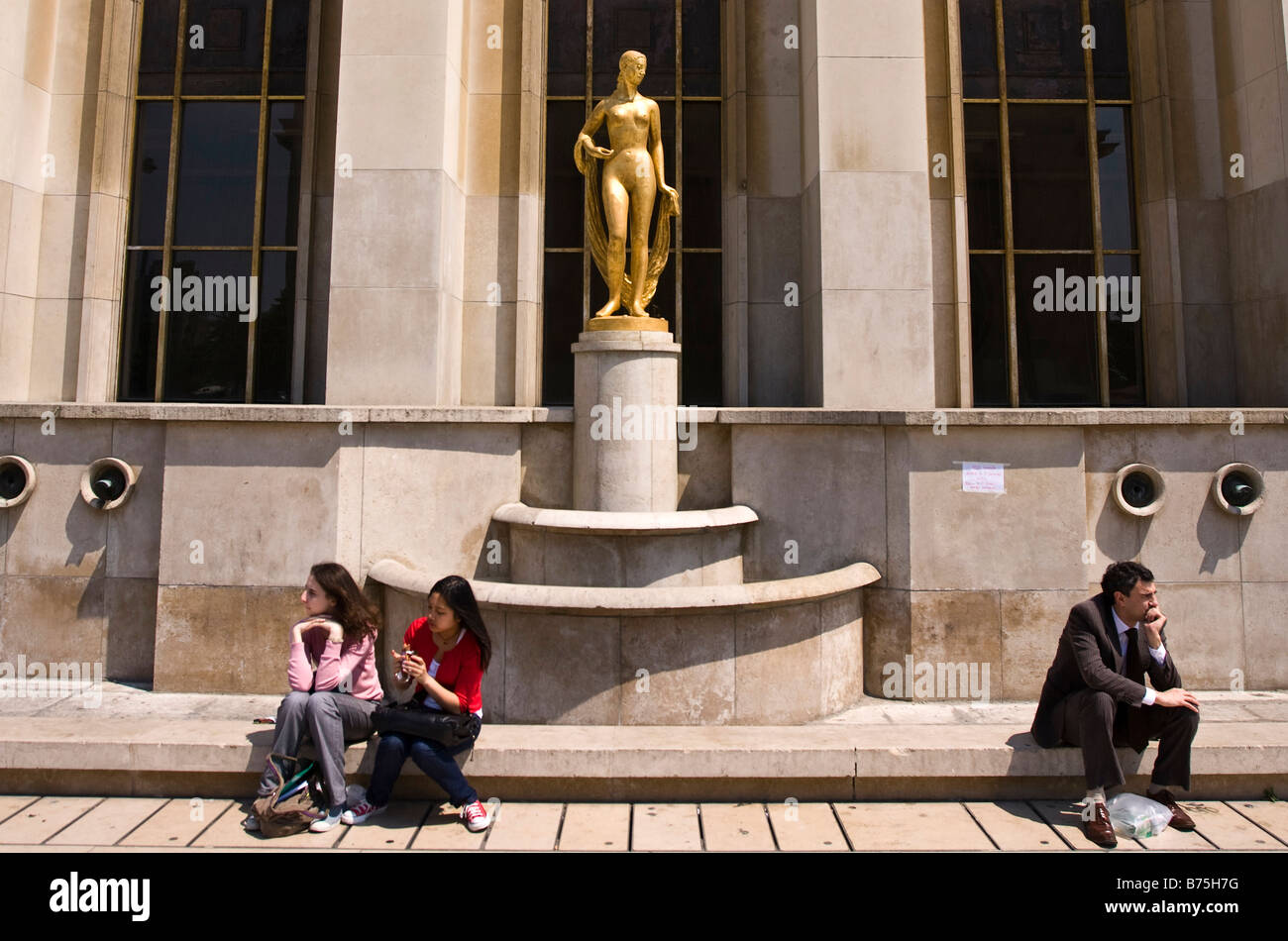 Paris, Chaillot Palace Stock Photo - Alamy