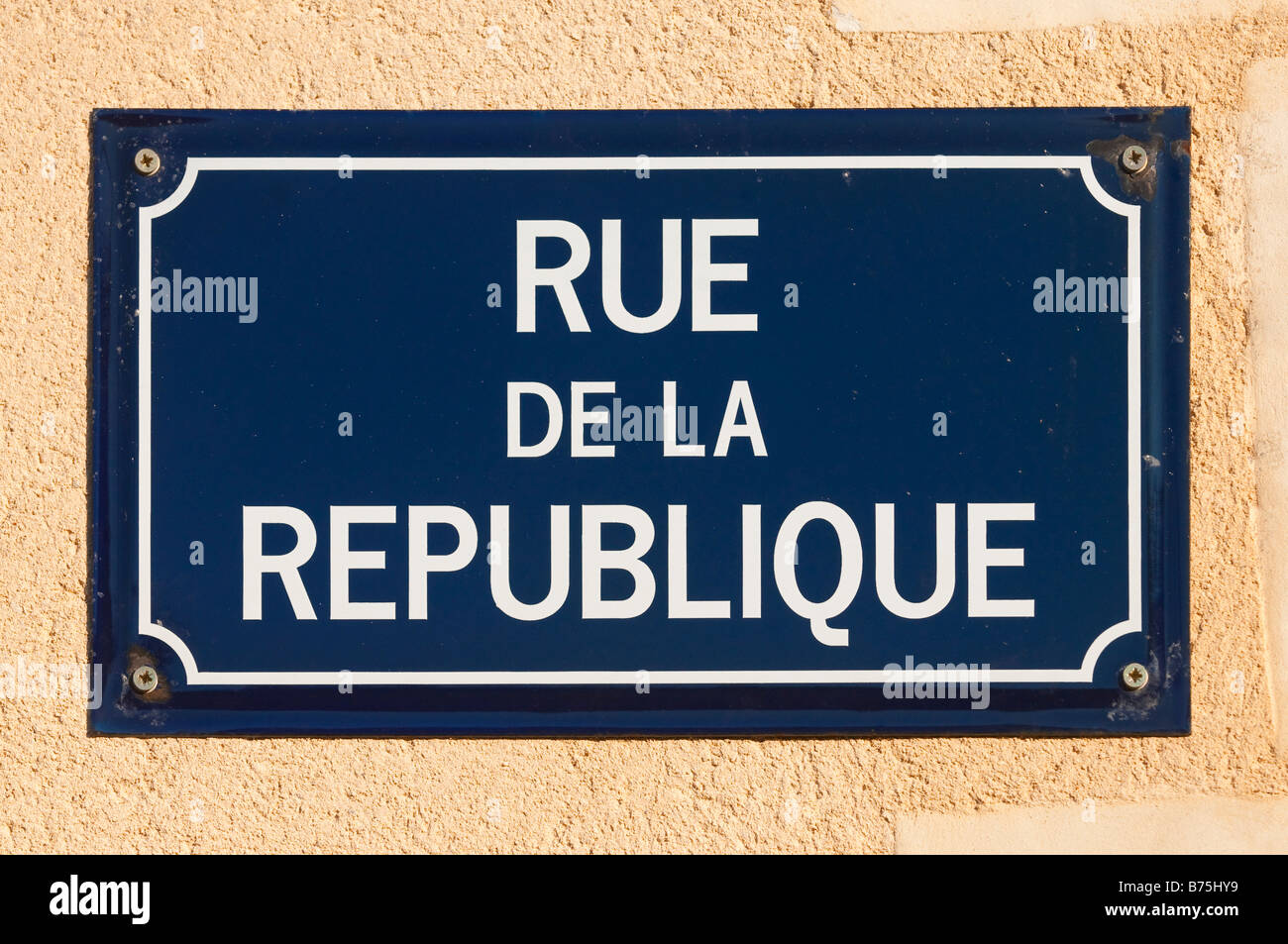 "Rue de la Republique" road sign, France Stock Photo - Alamy
