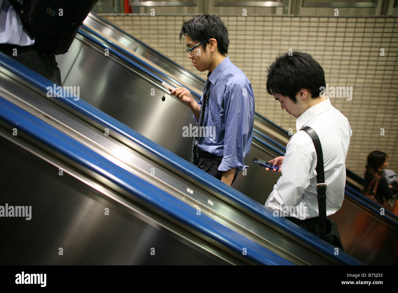 Rail workers japan hi-res stock photography and images - Alamy