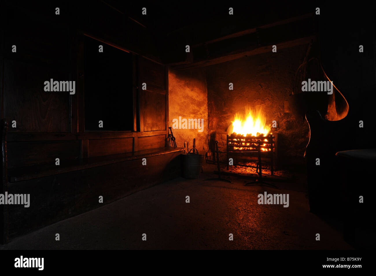 Old welsh fire hi-res stock photography and images - Alamy