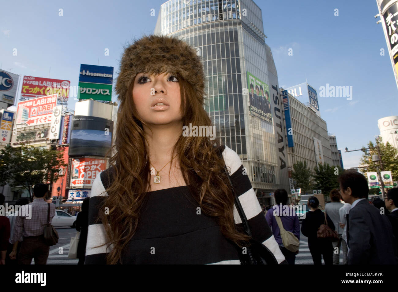 Beautiful japanese girl tokyo hi-res stock photography and images - Alamy