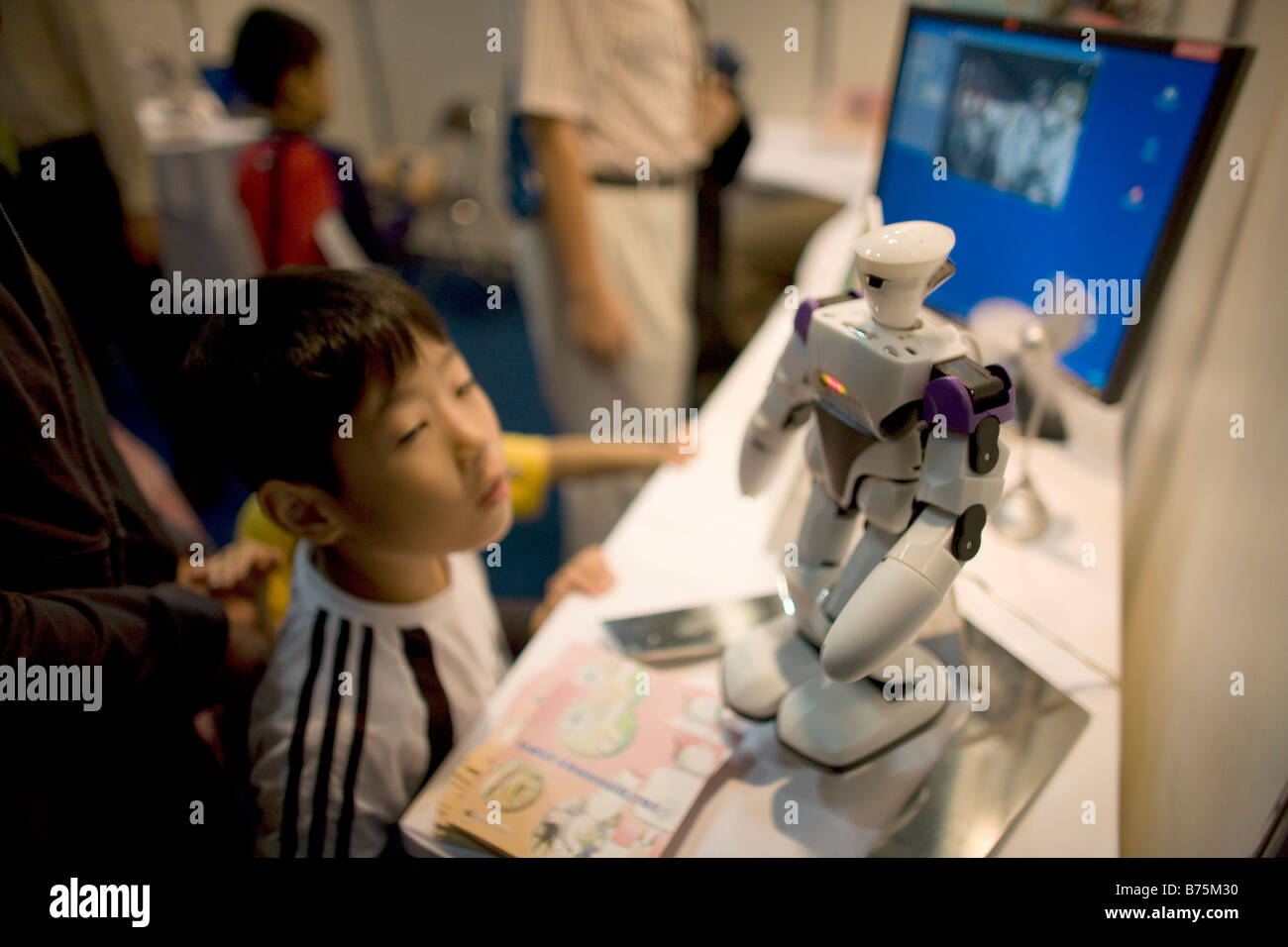Japan toy robots hi-res stock photography and images - Alamy