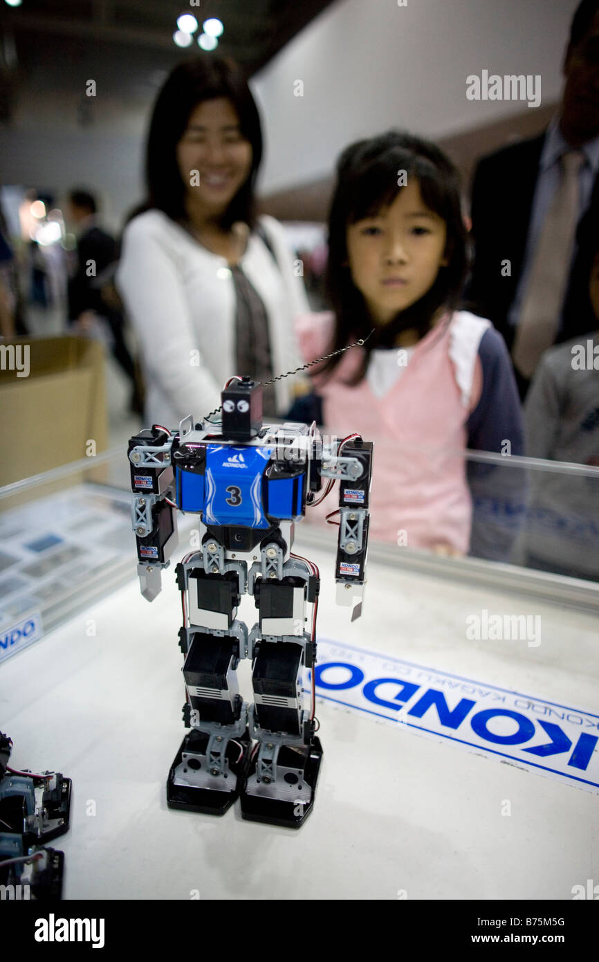 Japan toy robots hi-res stock photography and images - Alamy