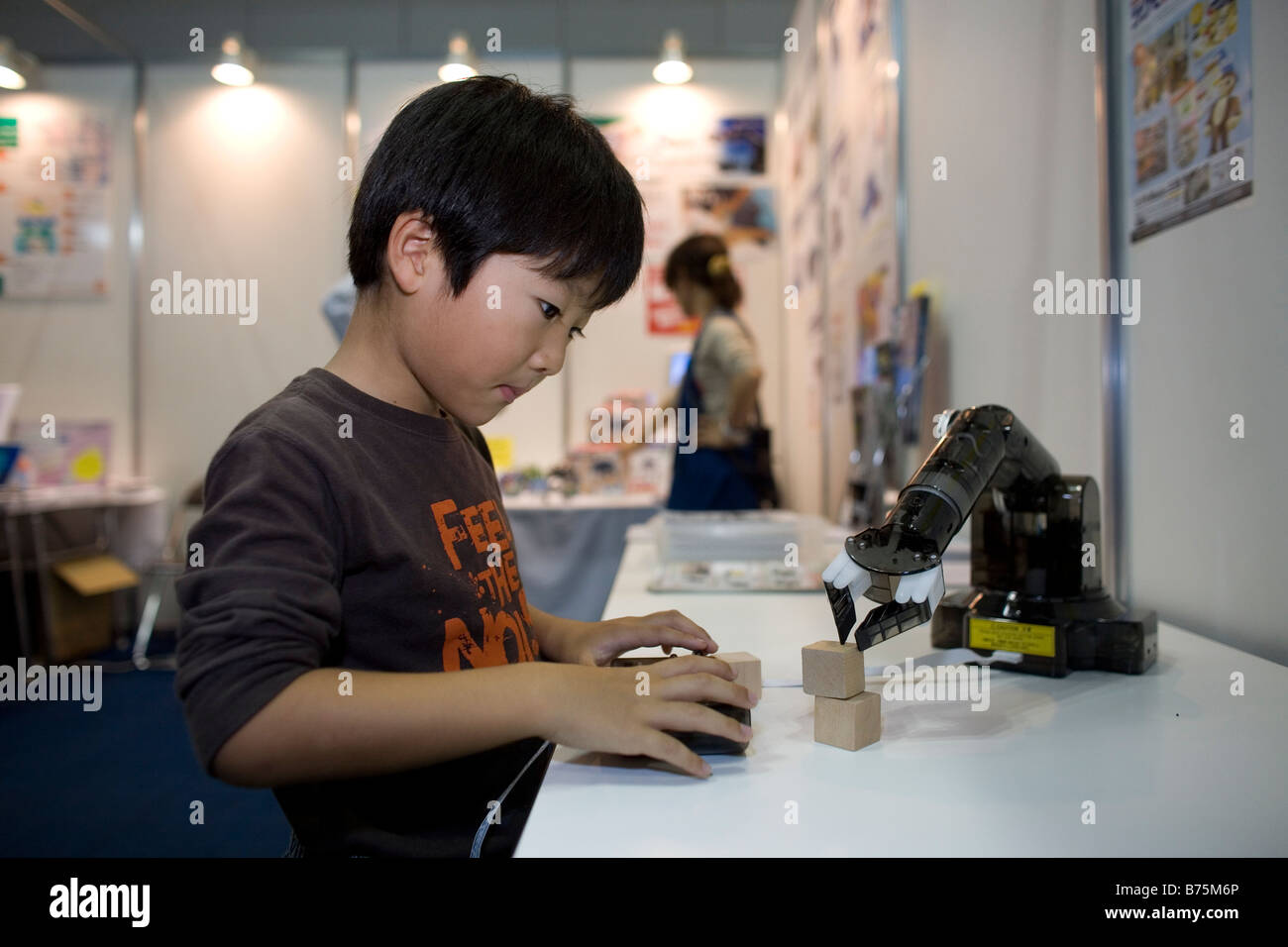 The first robot fair was held in Tokyo Japan on 11 oct 2008 The main ...