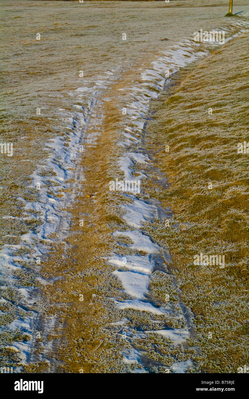 Reigate Hill, The Inglis Memorial at Colley Hill and in the winter ...