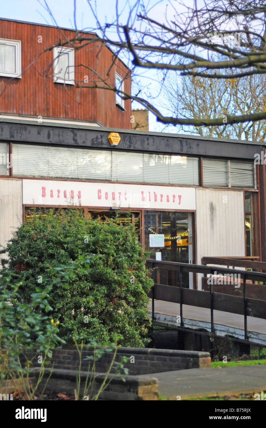 Hammersmith Library High Resolution Stock Photography and Images - Alamy